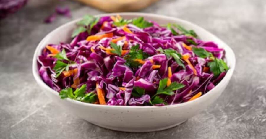 Como Fazer Salada de Repolho Saudável em 5 Passos Fáceis